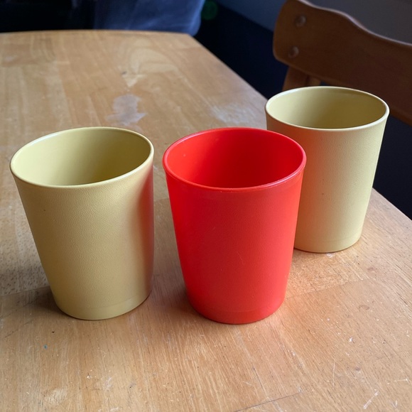 Tupperware | Dining | Vintage Tupperware 6oz Drink Juice Cups 3 Set ...